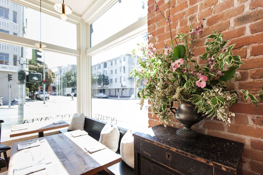 Stylish Spinoff | Octavia Restaurant San Francisco - The Carrie Source